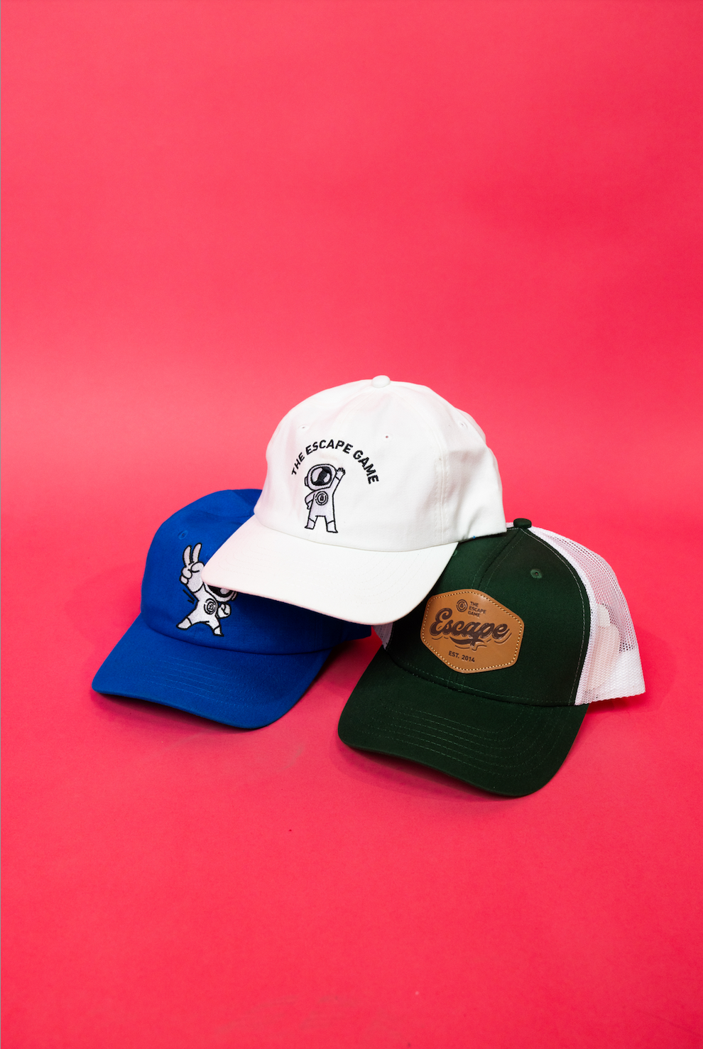 White Cosmo Hat – The Escape Game